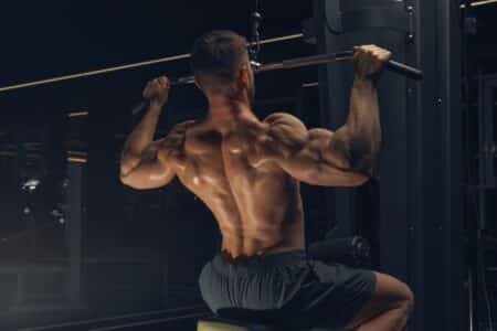 7 Best Barbell Tricep Exercises for Arm Definition